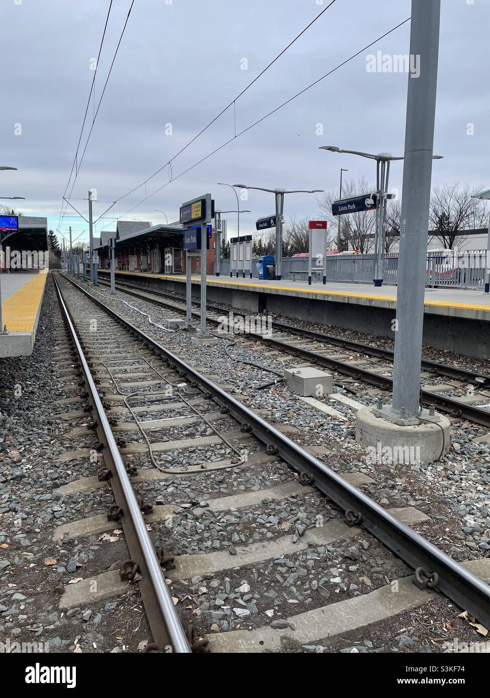 Calgary transit hi-res stock photography and images - Alamy