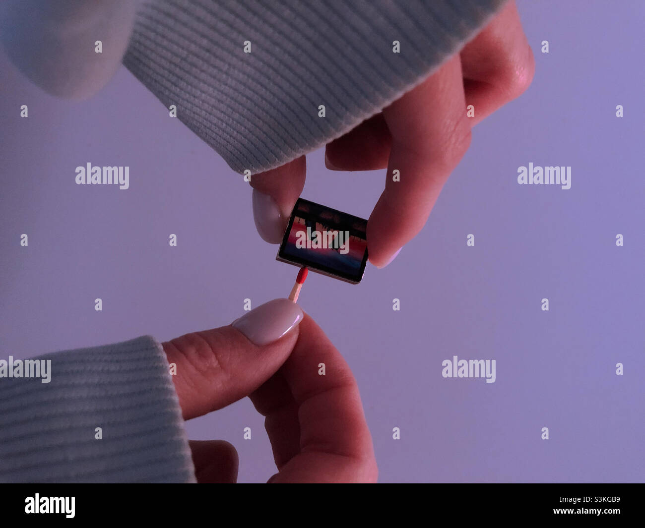 For small things hi-res stock photography and images - Alamy