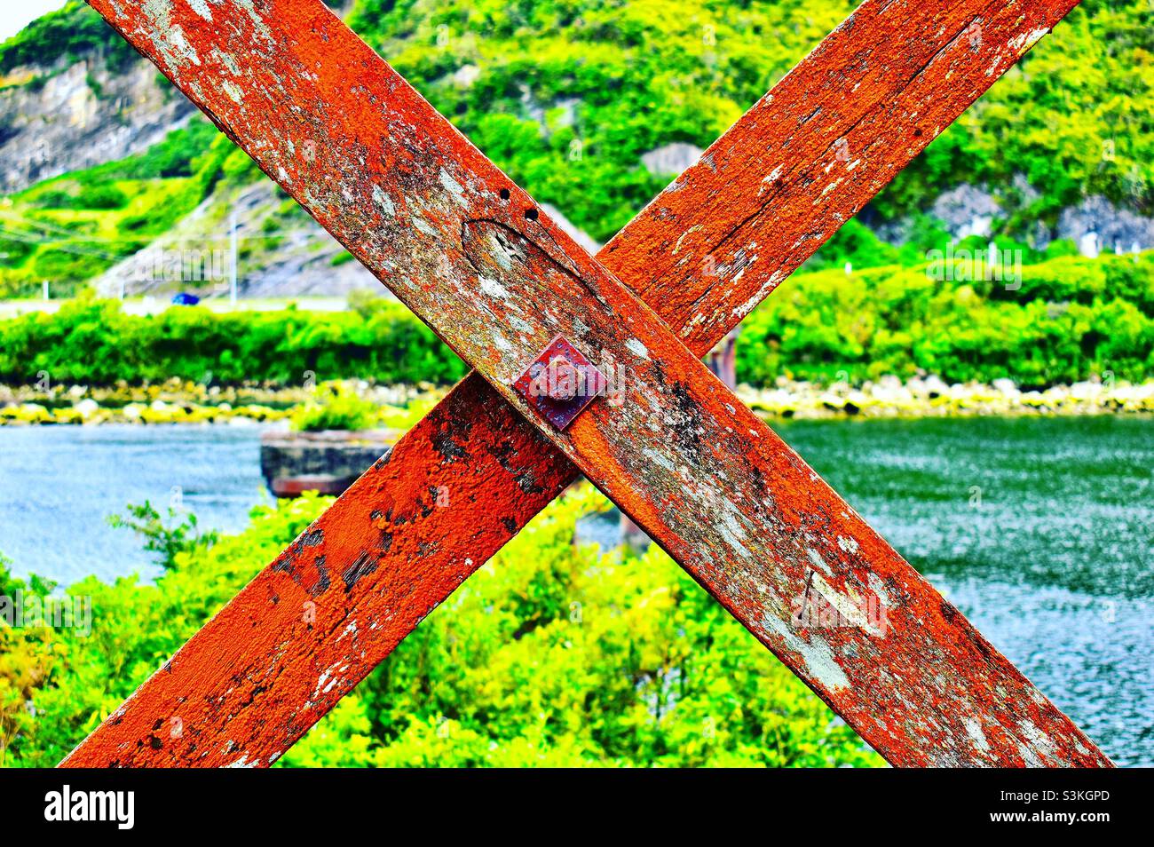Cross bracing hi-res stock photography and images - Alamy