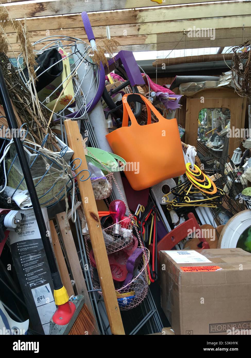 Garbish hi-res stock photography and images - Alamy