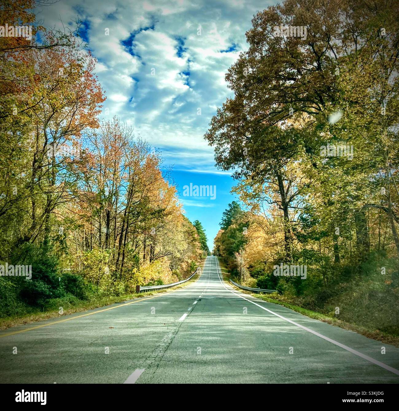 Sky fall road hi-res stock photography and images - Alamy