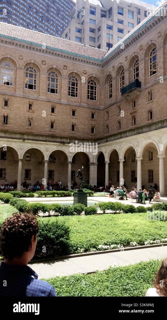 Boston public library courtyard hi-res stock photography and images - Alamy
