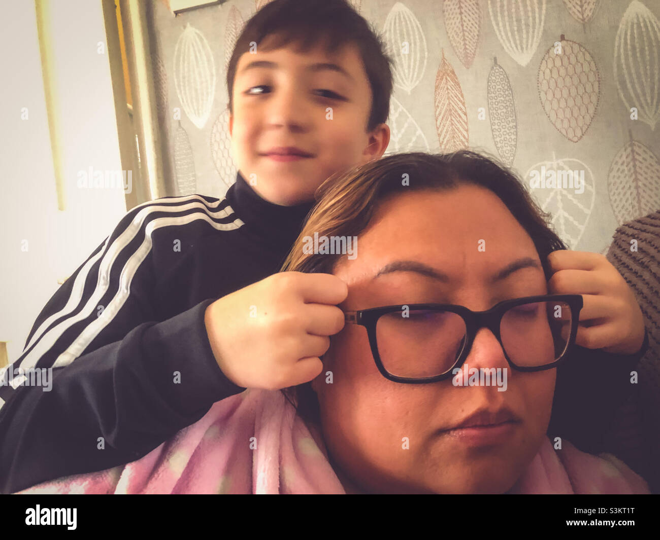 Child massage therapy hi-res stock photography and images - Alamy