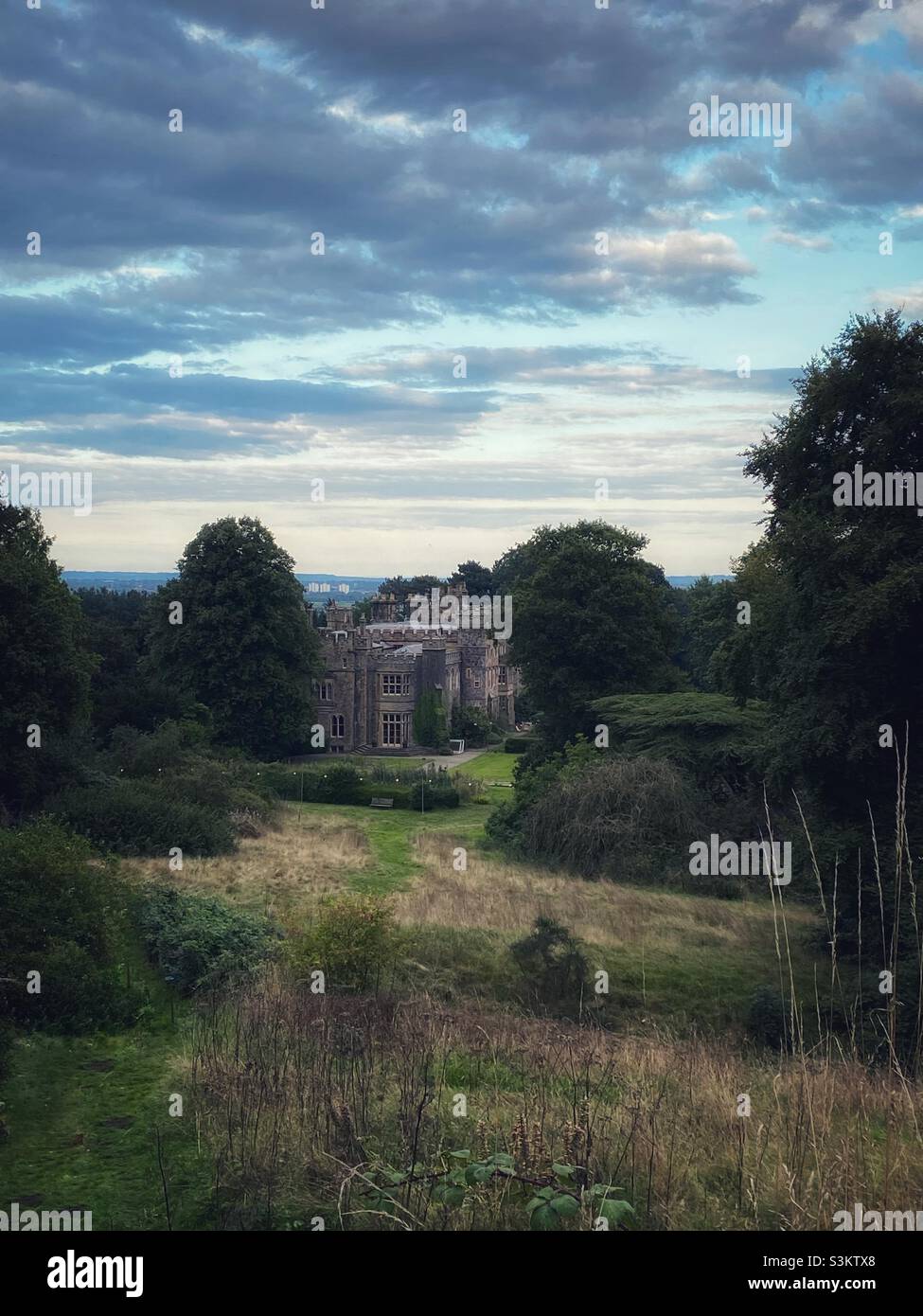 Hawarden hi-res stock photography and images - Alamy