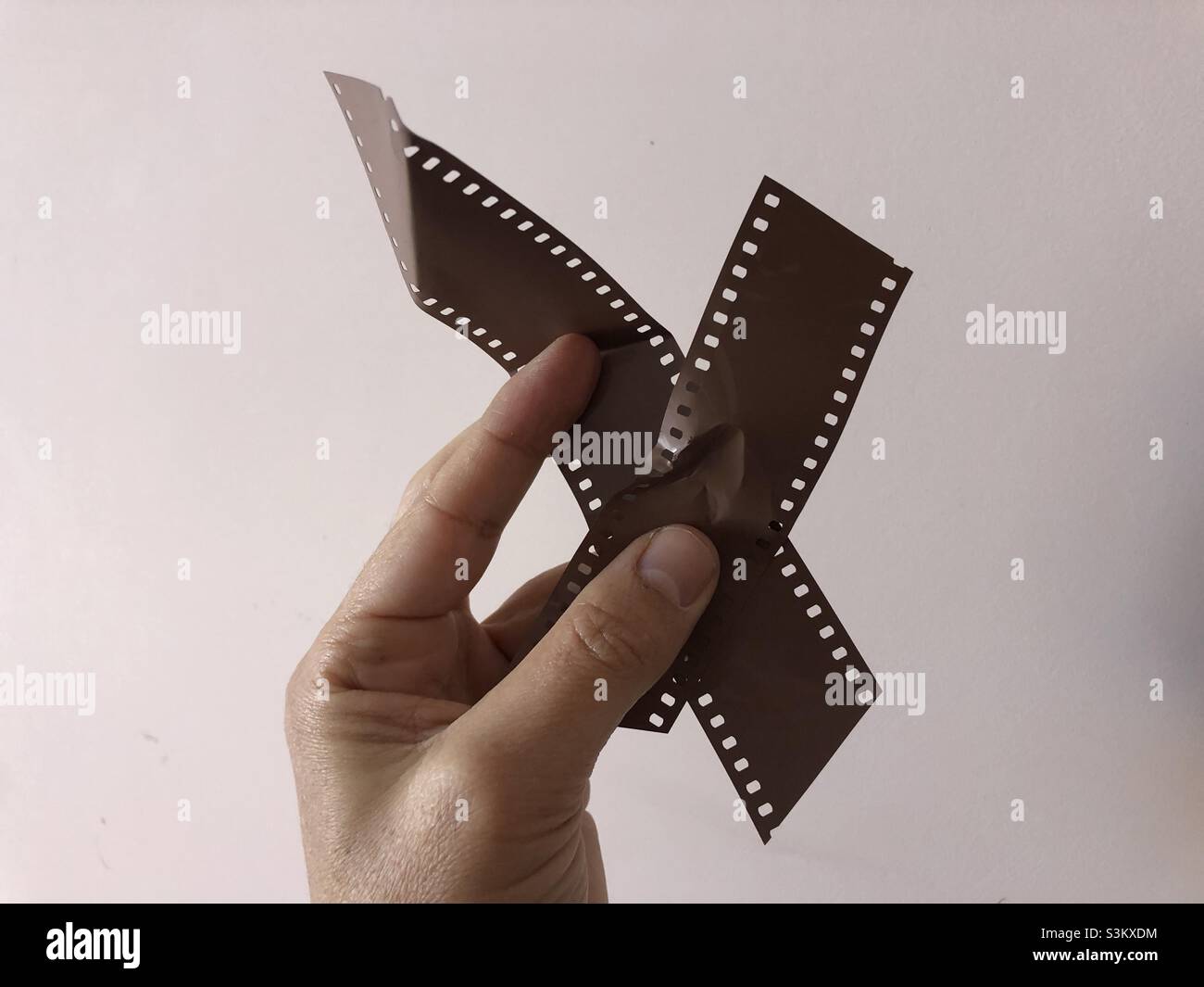 35mm film strip hi-res stock photography and images - Alamy