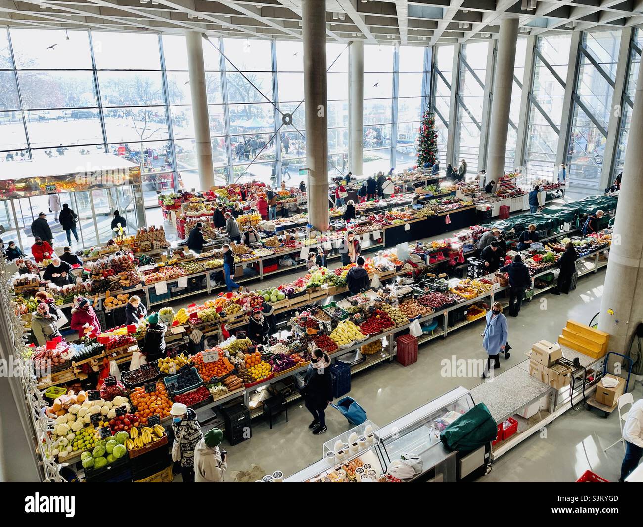 Colourful fruits and vegetables on display at the market Stock Photo ...