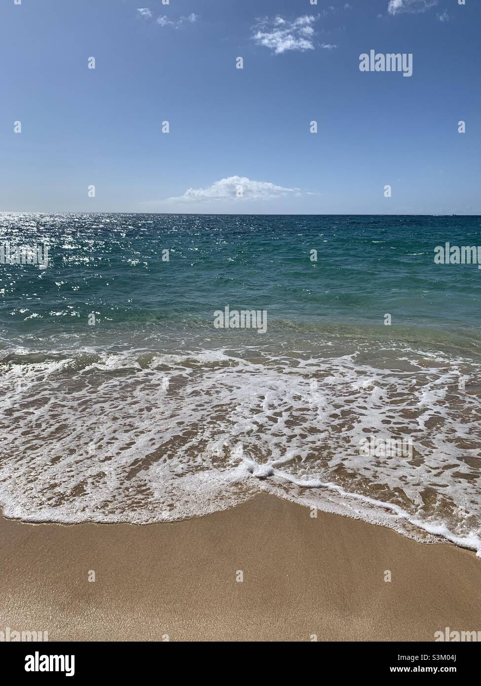 Perfect beach hi-res stock photography and images - Alamy
