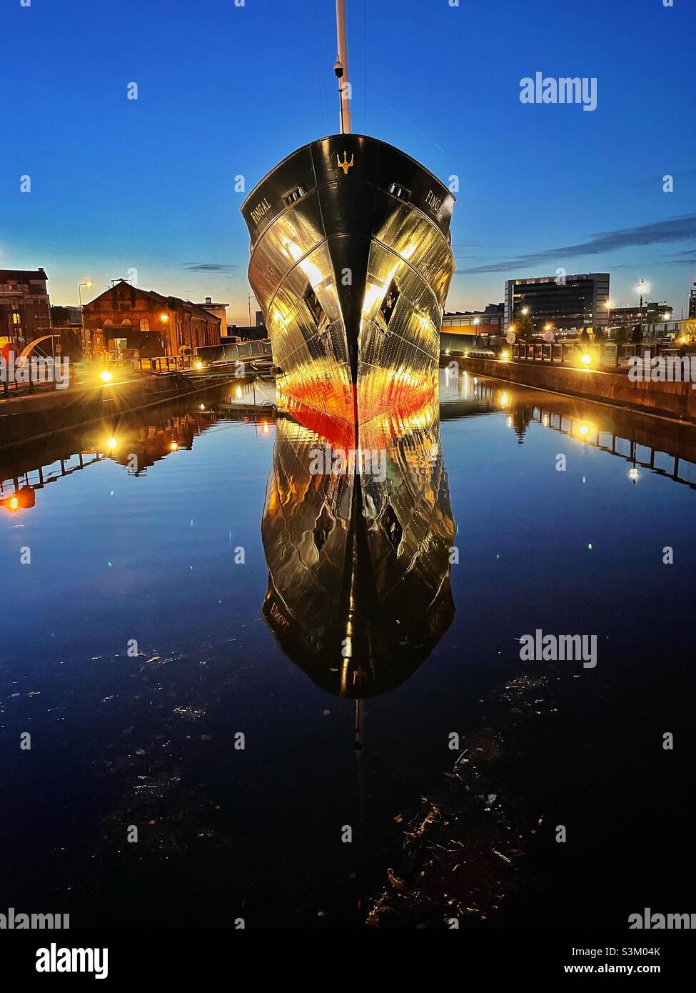 Fingal-floating luxury hotel at Edinburgh on the waterfront at Leith ...