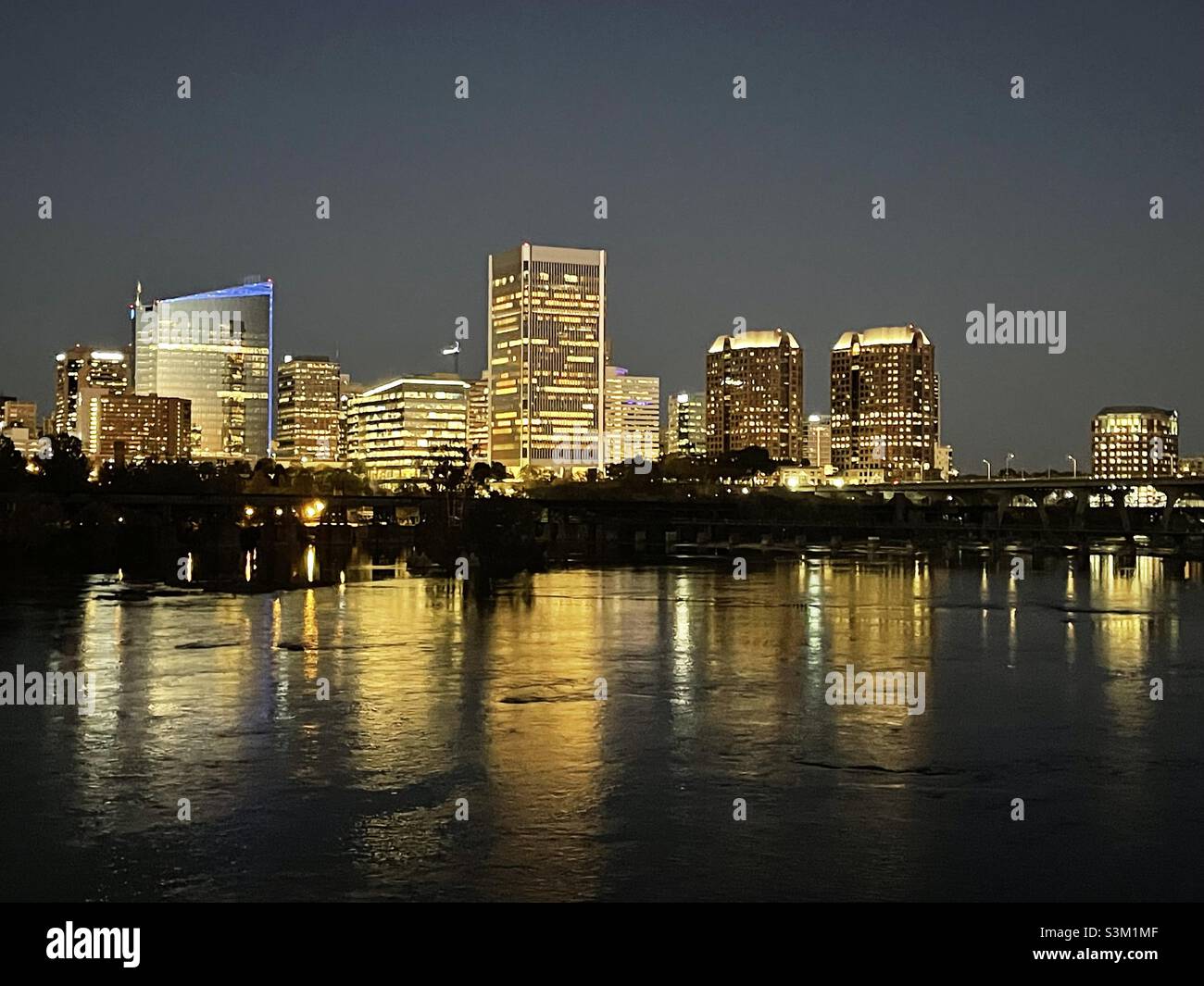 Late night sky hi-res stock photography and images - Alamy