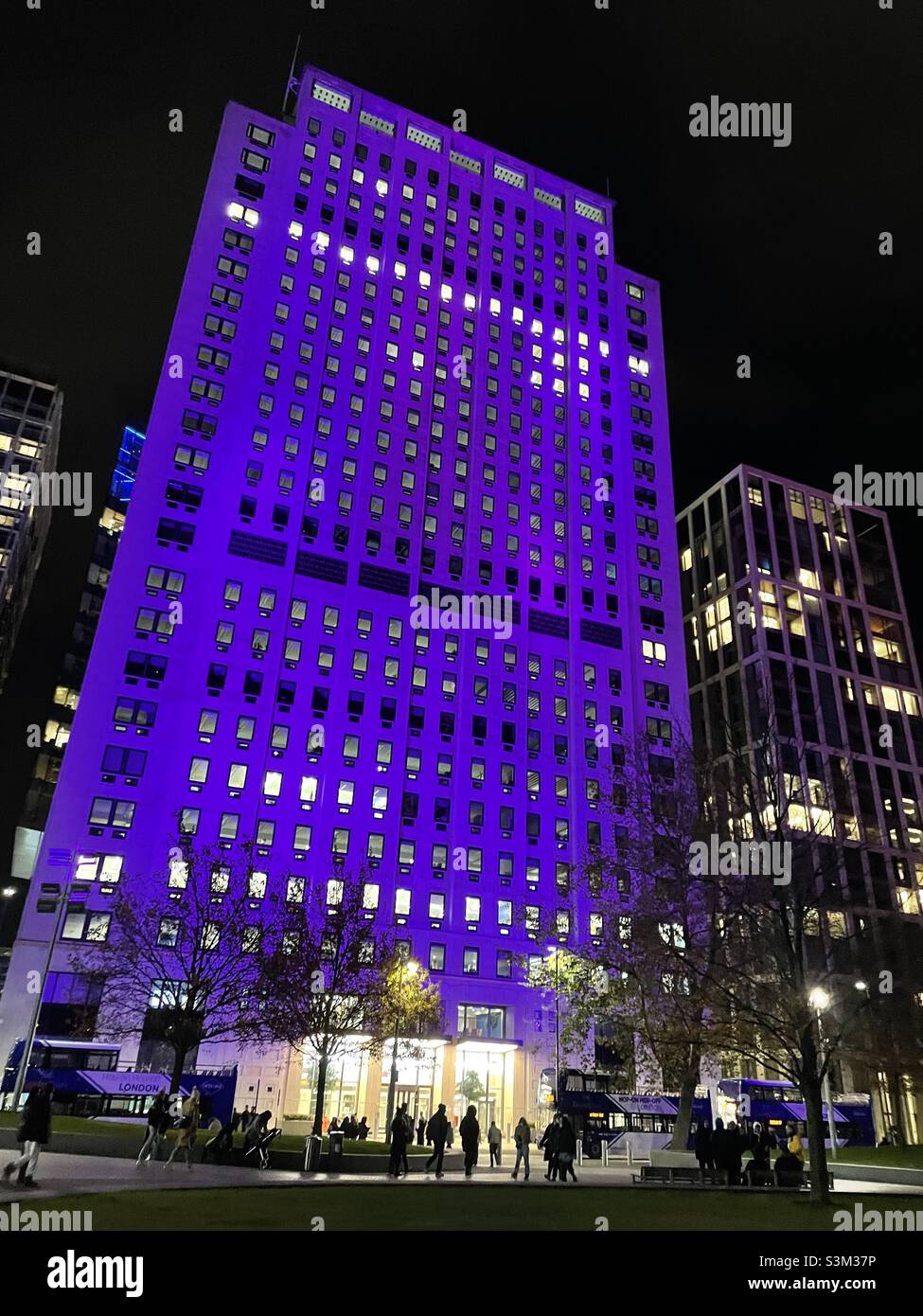 Lights street night hi-res stock photography and images - Alamy