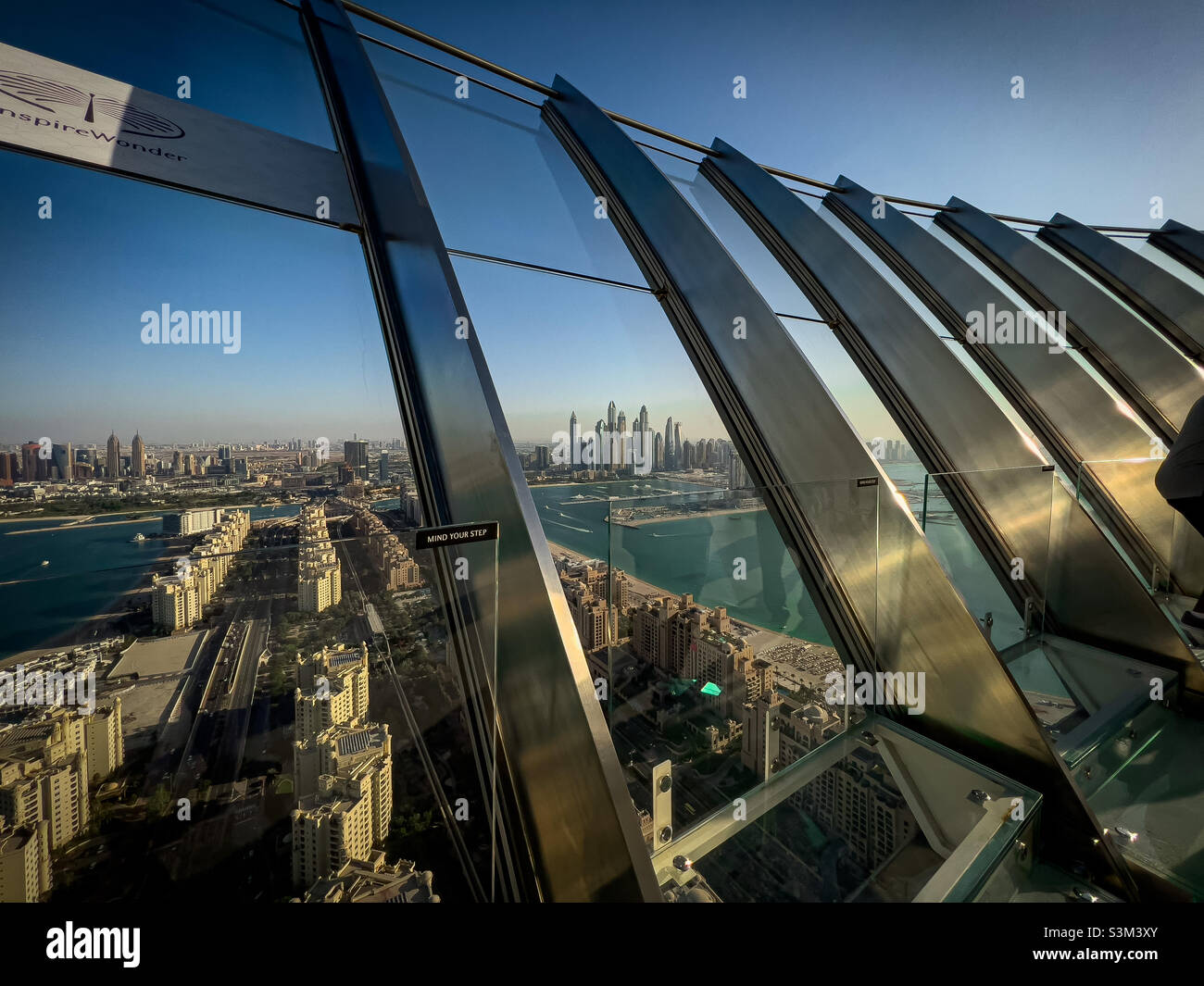 Palm tower hi-res stock photography and images - Alamy