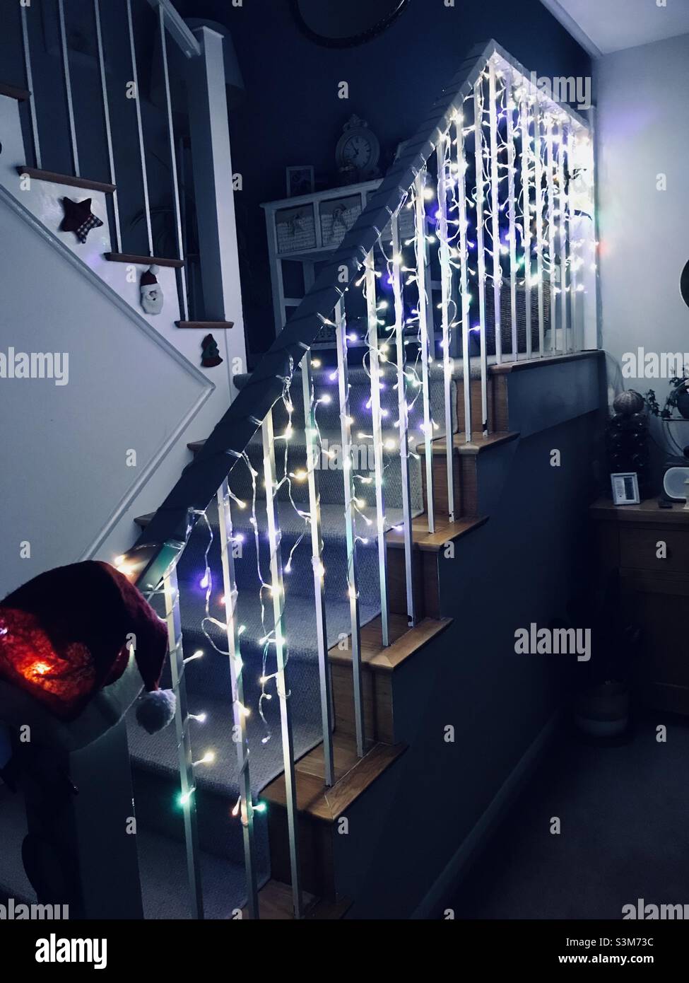 Christmas stairs hi-res stock photography and images - Alamy