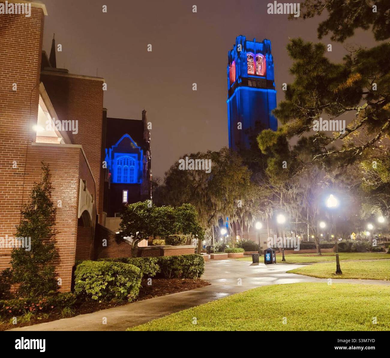 University of florida gainesville tower hi-res stock photography and ...