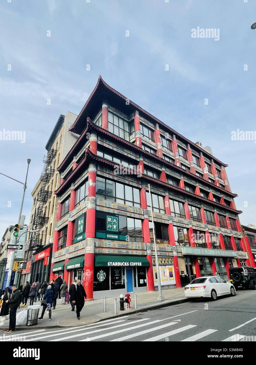 Chinatown building hi-res stock photography and images - Alamy