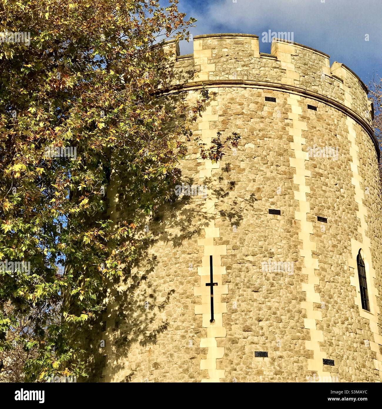 Loop hole tower hi-res stock photography and images - Alamy