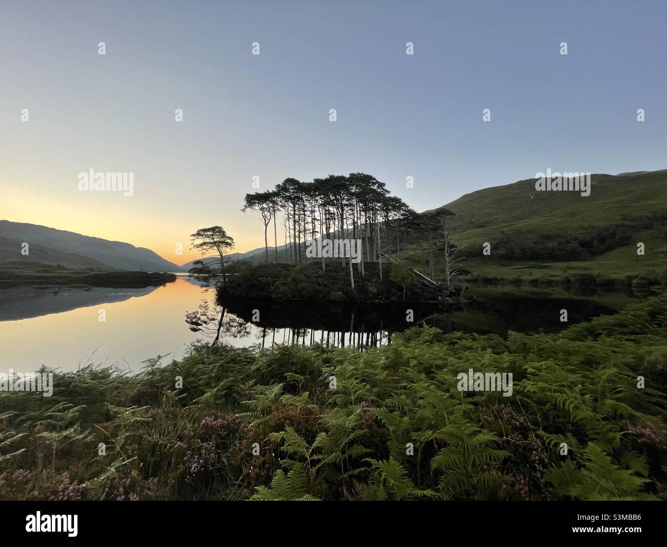 Loch eilt hi-res stock photography and images - Alamy