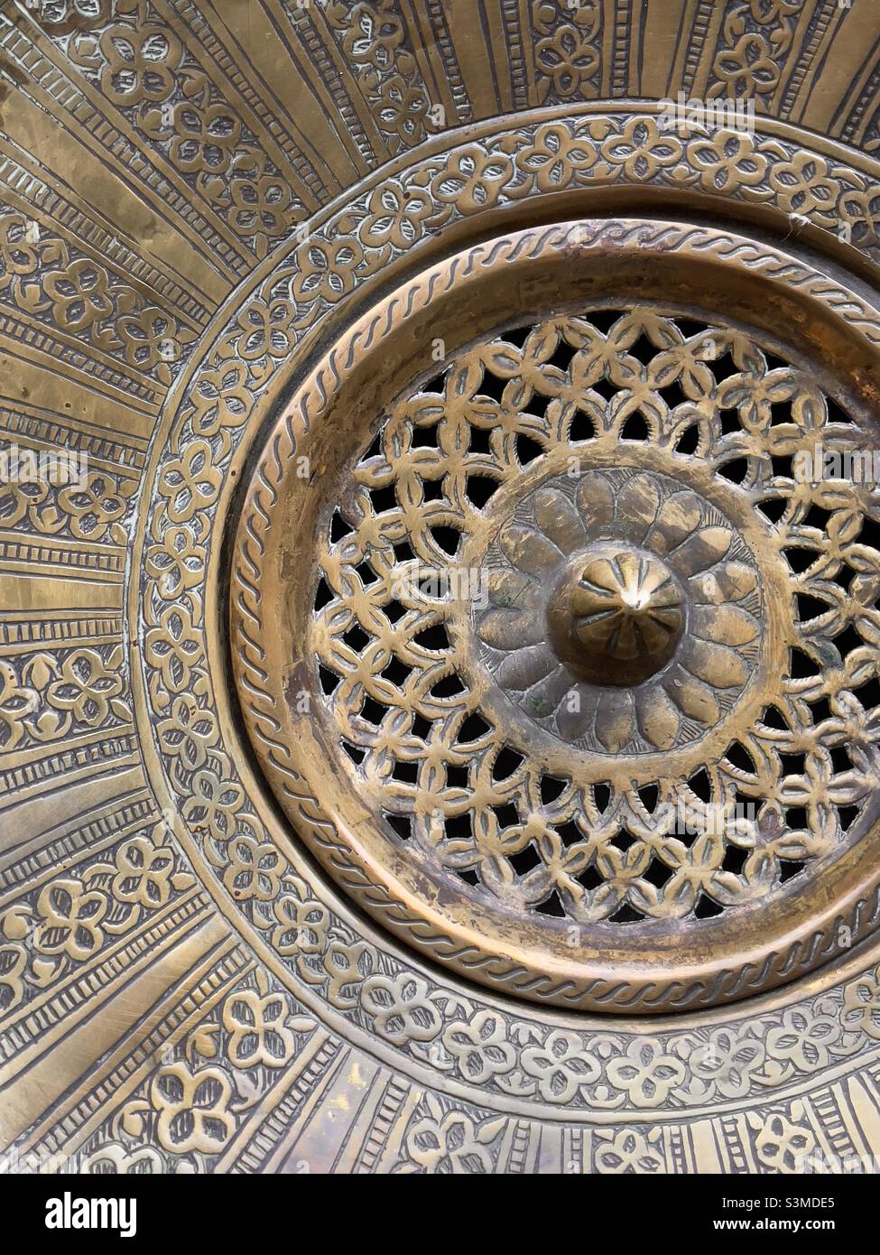 Brassware hi-res stock photography and images - Alamy