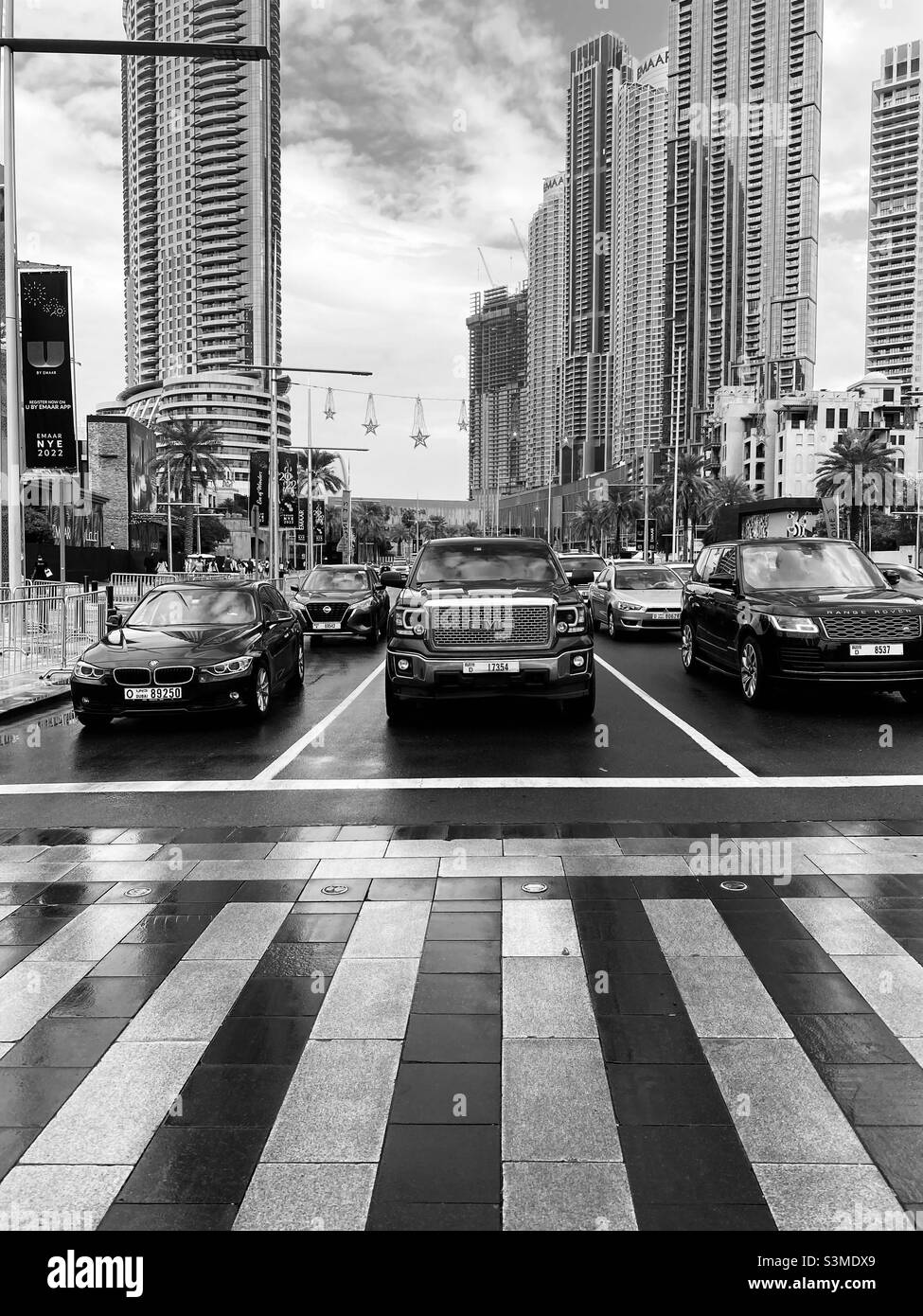 Traffic black and white hi-res stock photography and images - Alamy