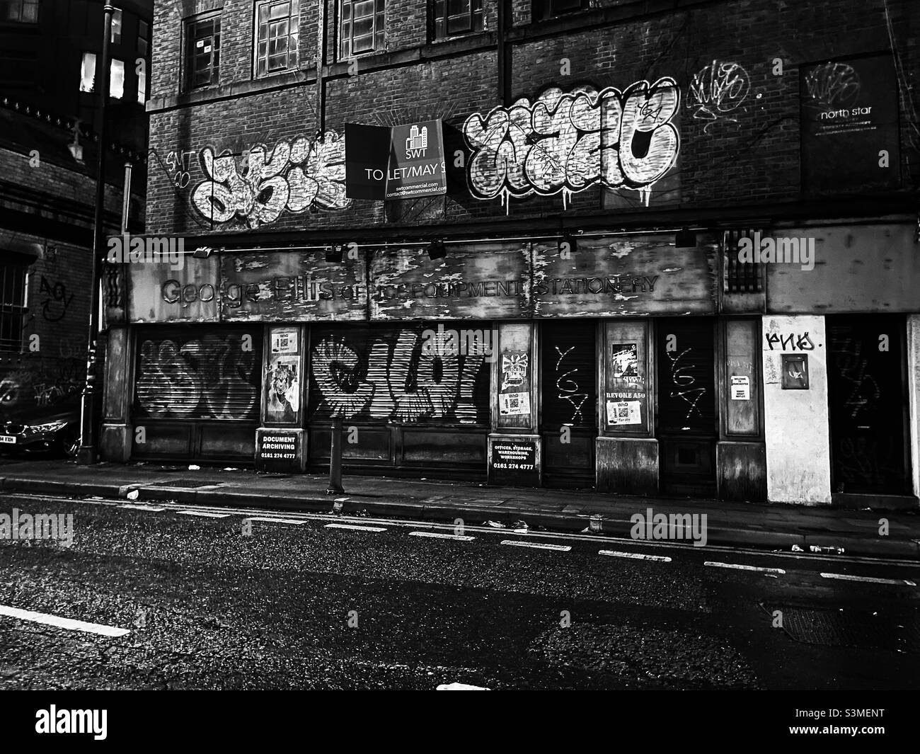 Urban monochrome Black and White Stock Photos & Images - Alamy