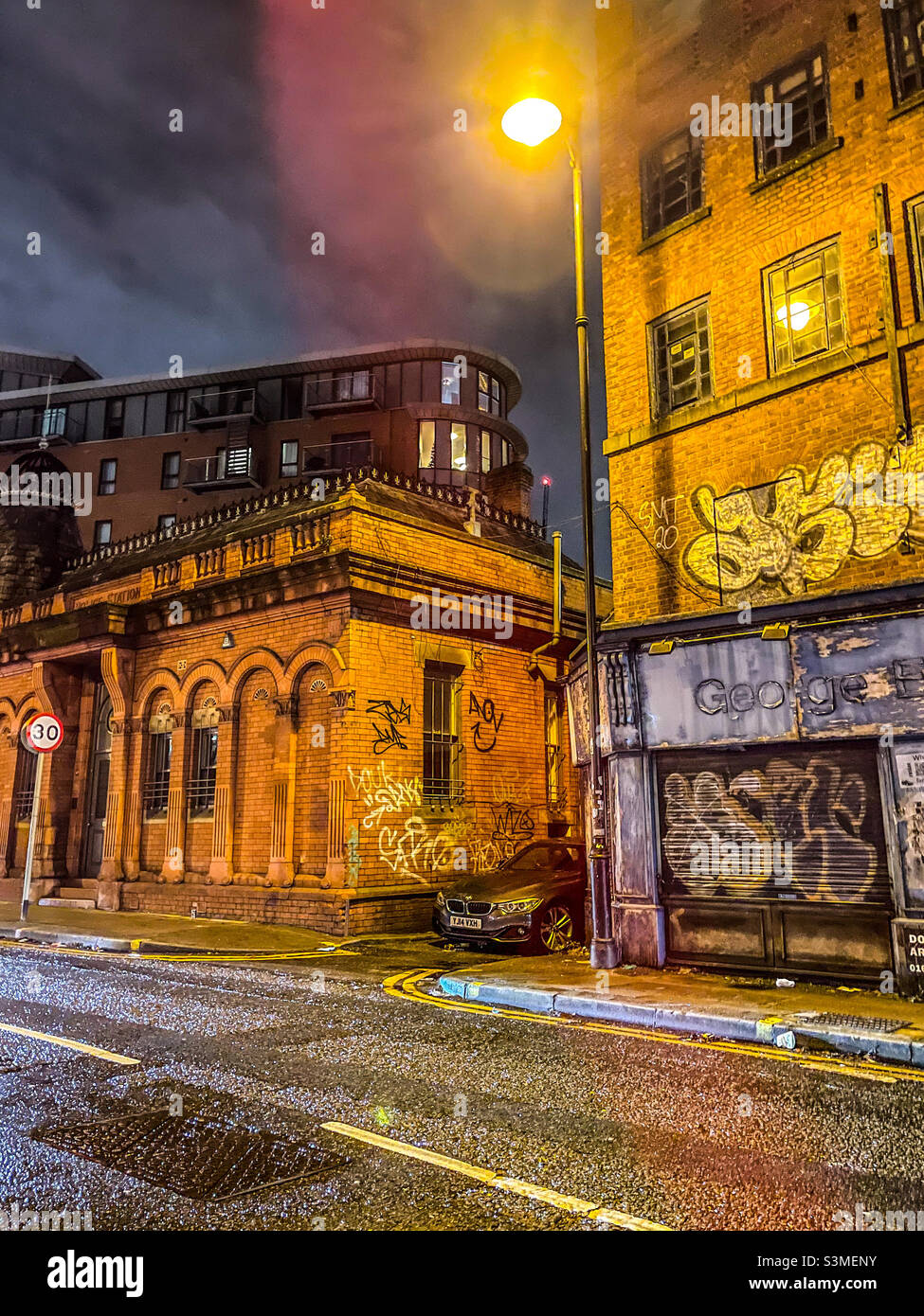 Back streets manchester hi-res stock photography and images - Alamy