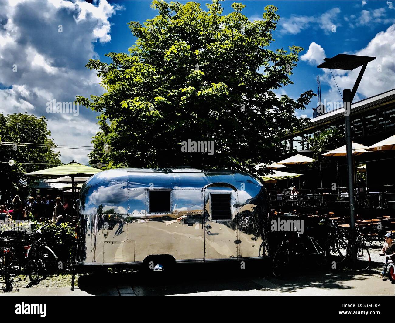 Caravan summer hi-res stock photography and images - Alamy