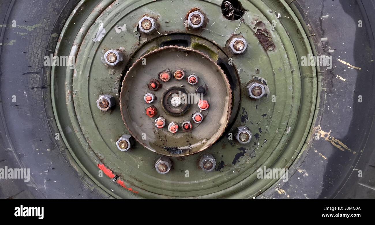 Lorry wheel hub hi-res stock photography and images - Alamy Lorry wheel hub hi-res stock photography and images - Alamy