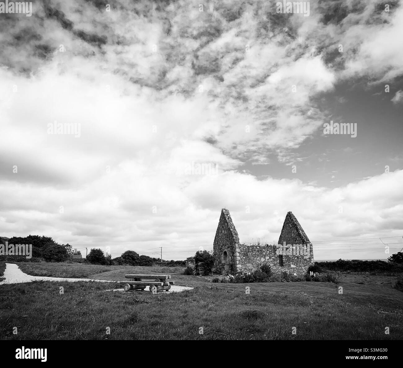 Black ruins Black and White Stock Photos & Images - Alamy