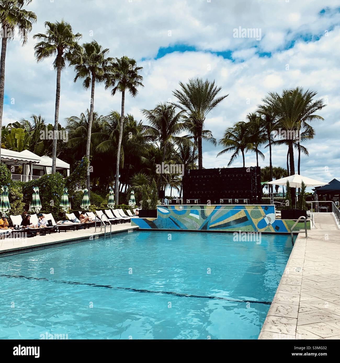 December, 2021, Swimming pool, Kimpton Surfcomber Hotel, South Beach ...