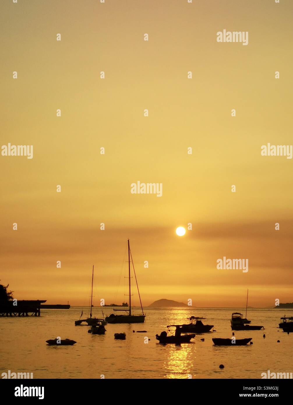 Lamma island cafe hi-res stock photography and images - Alamy