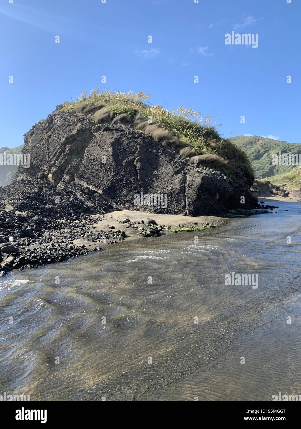 Anawhata beach hi-res stock photography and images - Alamy