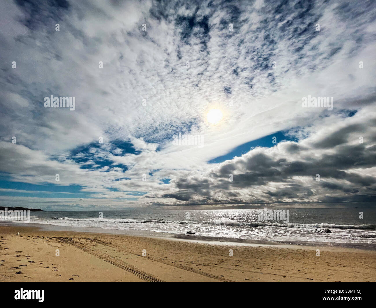 Partially overcast hi-res stock photography and images - Alamy