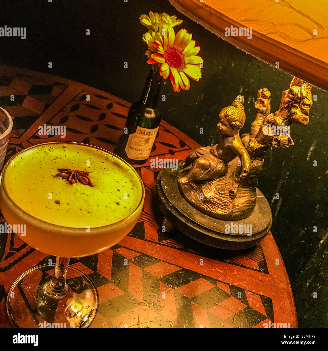 Gothic pub hi-res stock photography and images - Alamy