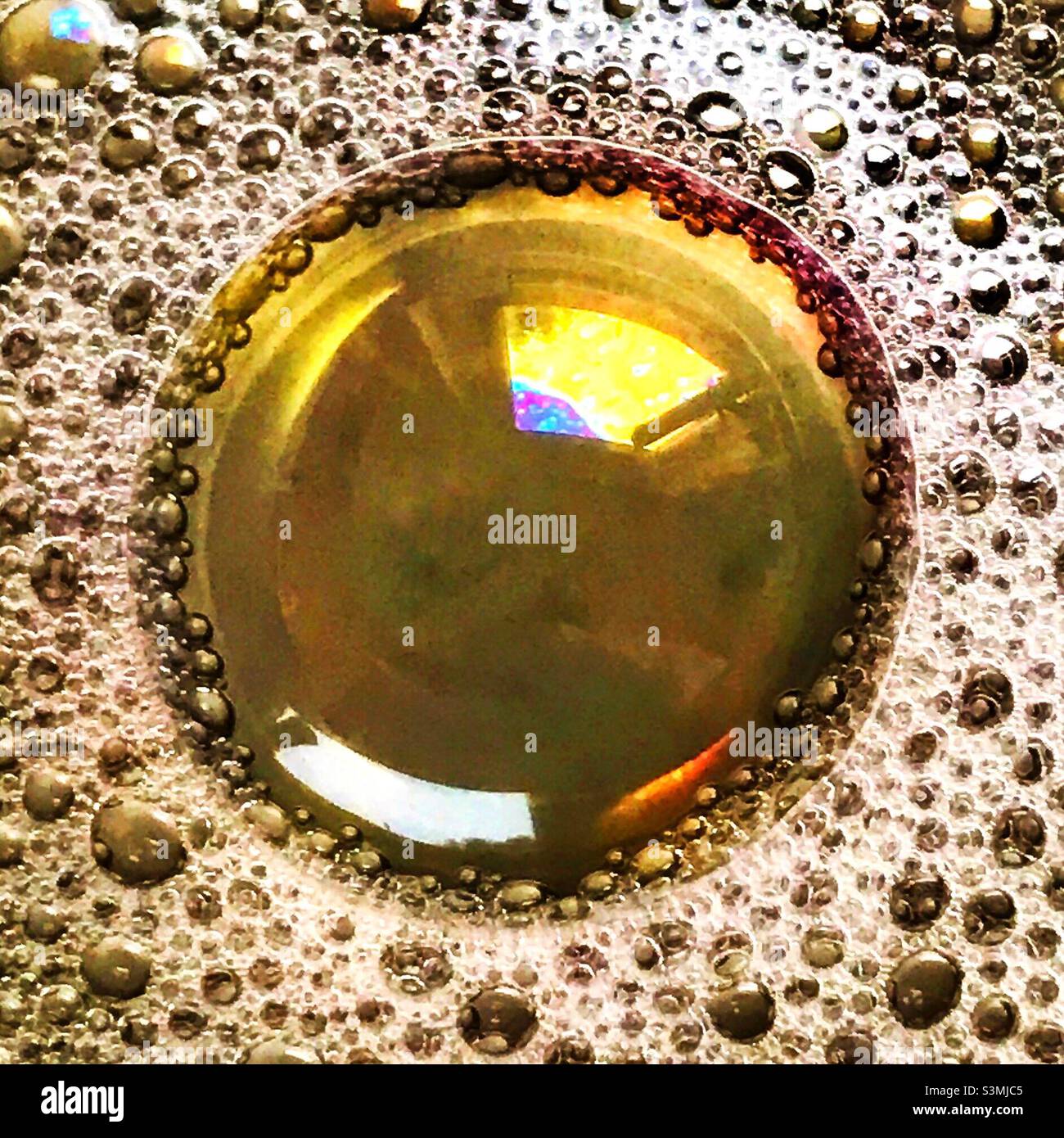 Ring of bright water Stock Photo - Alamy