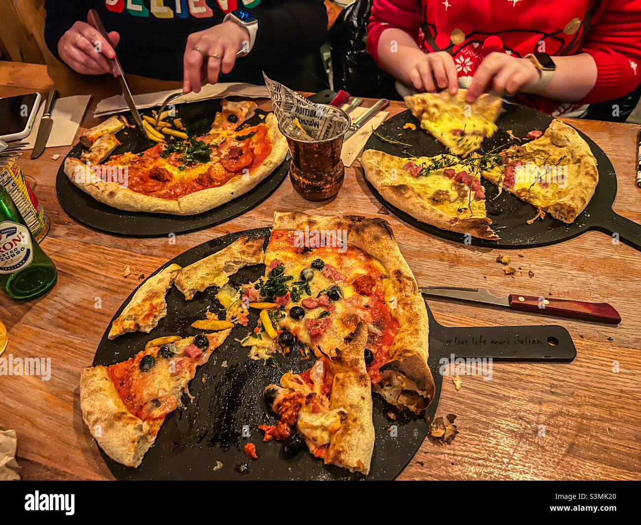 Good pizza hi-res stock photography and images - Alamy