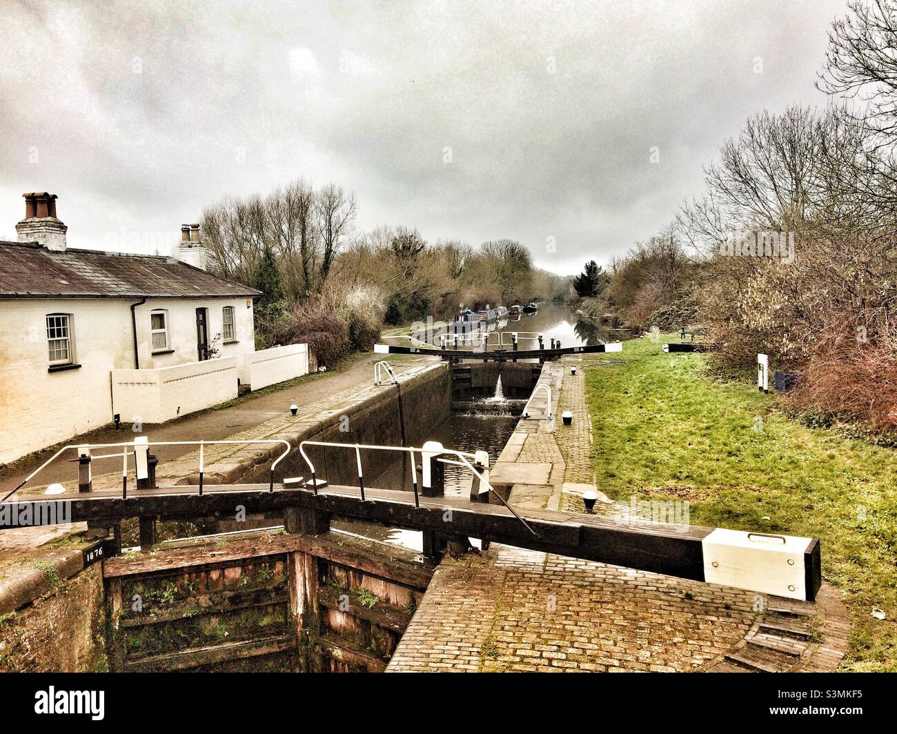 Grand Union Canal In Hertfordshire High Resolution Stock Photography ...