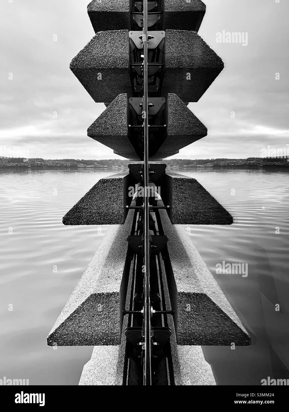Reflective symmetry hi-res stock photography and images - Alamy