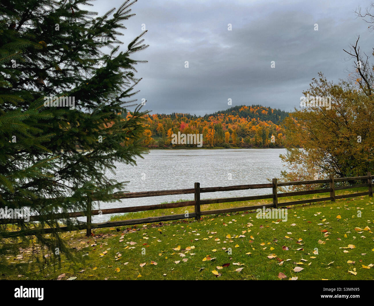 Fraser river water hi-res stock photography and images - Alamy