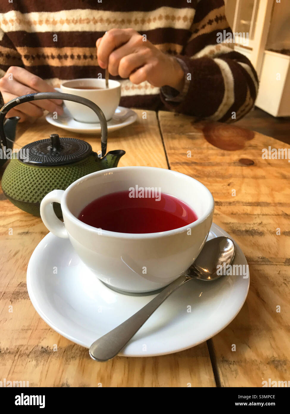 Tetera vertical hi-res stock photography and images - Alamy