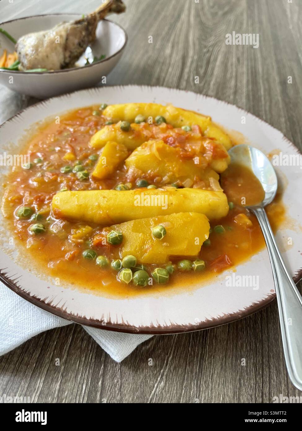 Ndizi na nyama hi-res stock photography and images - Alamy