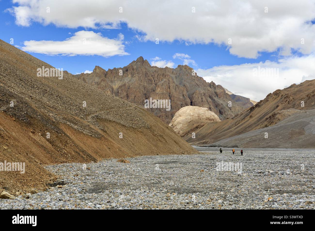 Trekking in Trans Himalaya, India Stock Photo - Alamy
