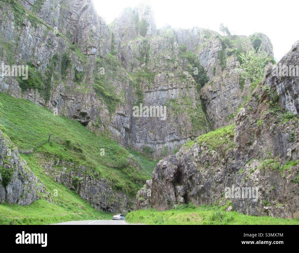 Rock climbing cheddar gorge hi-res stock photography and images - Alamy