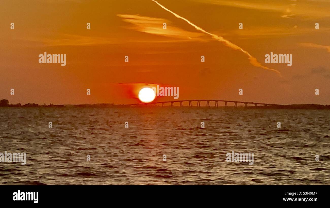 Orange beach bridge hi-res stock photography and images - Alamy