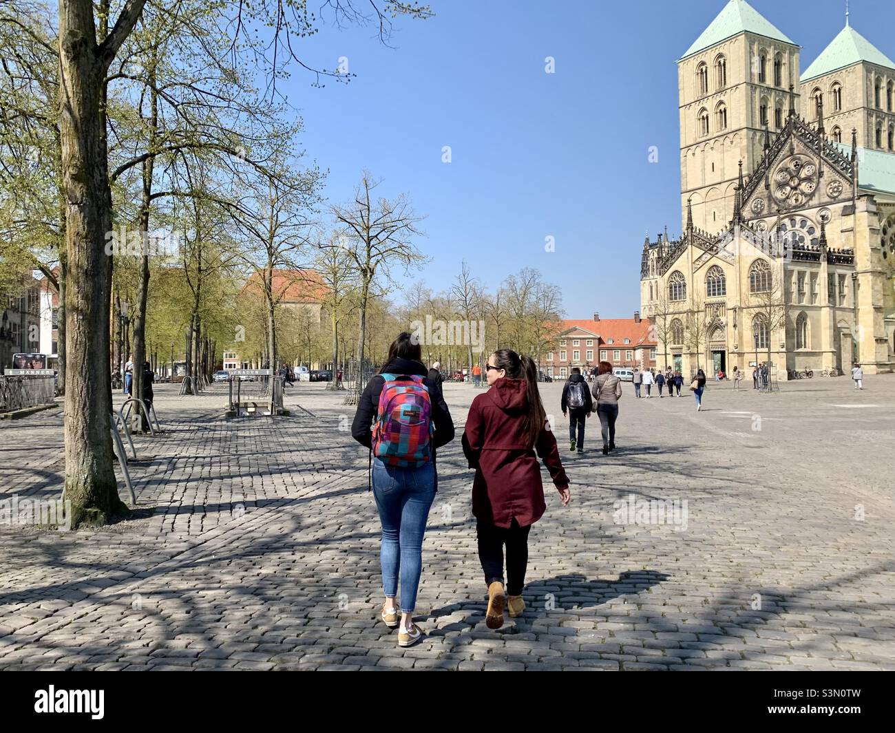 Back to university. Studying in Germany. University life before and ...