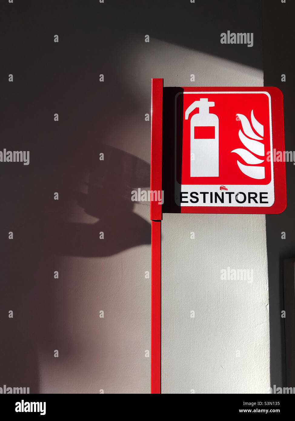 Fire extinguisher in Italia Stock Photo - Alamy