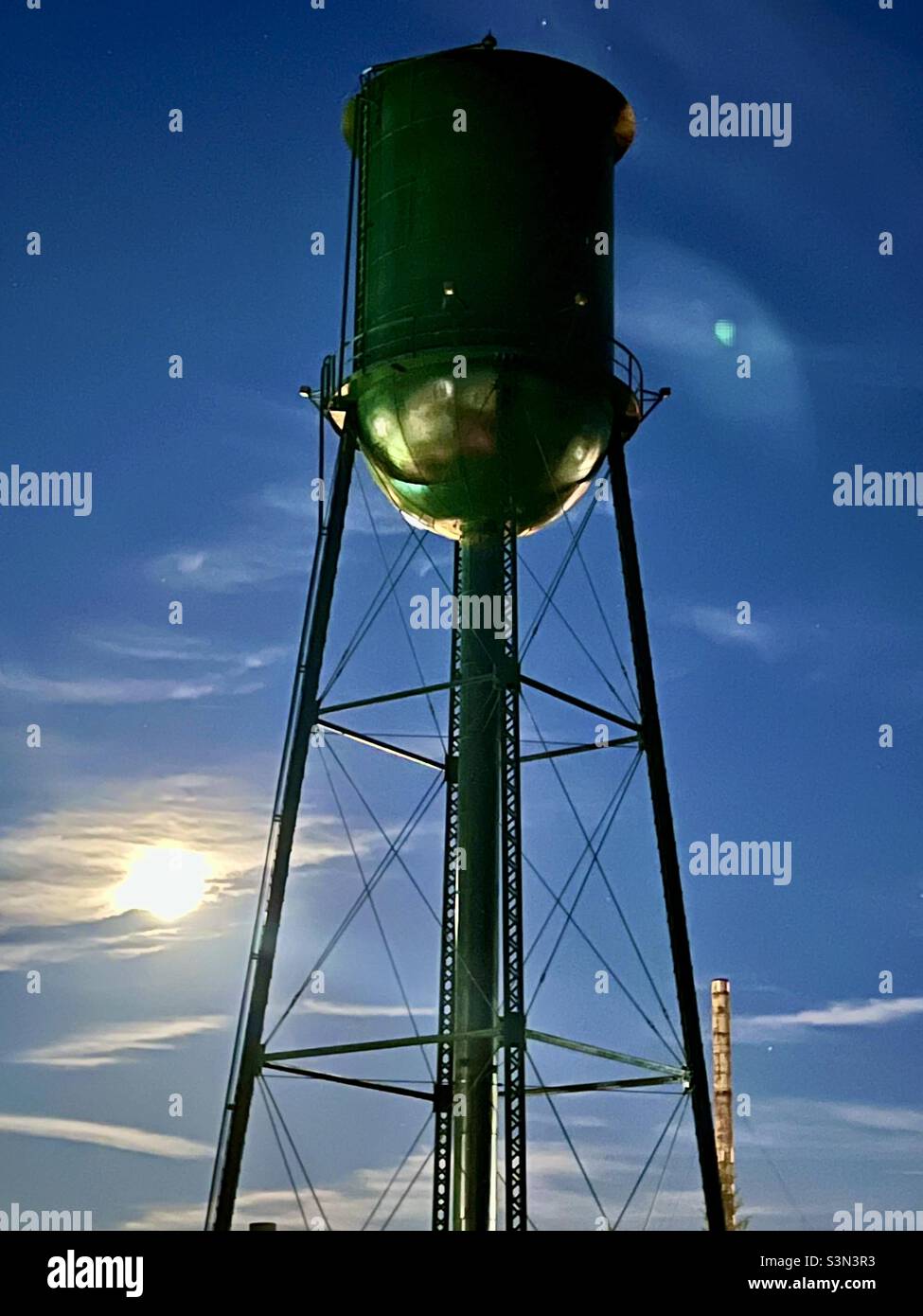 Behind it the water tower hi-res stock photography and images - Alamy