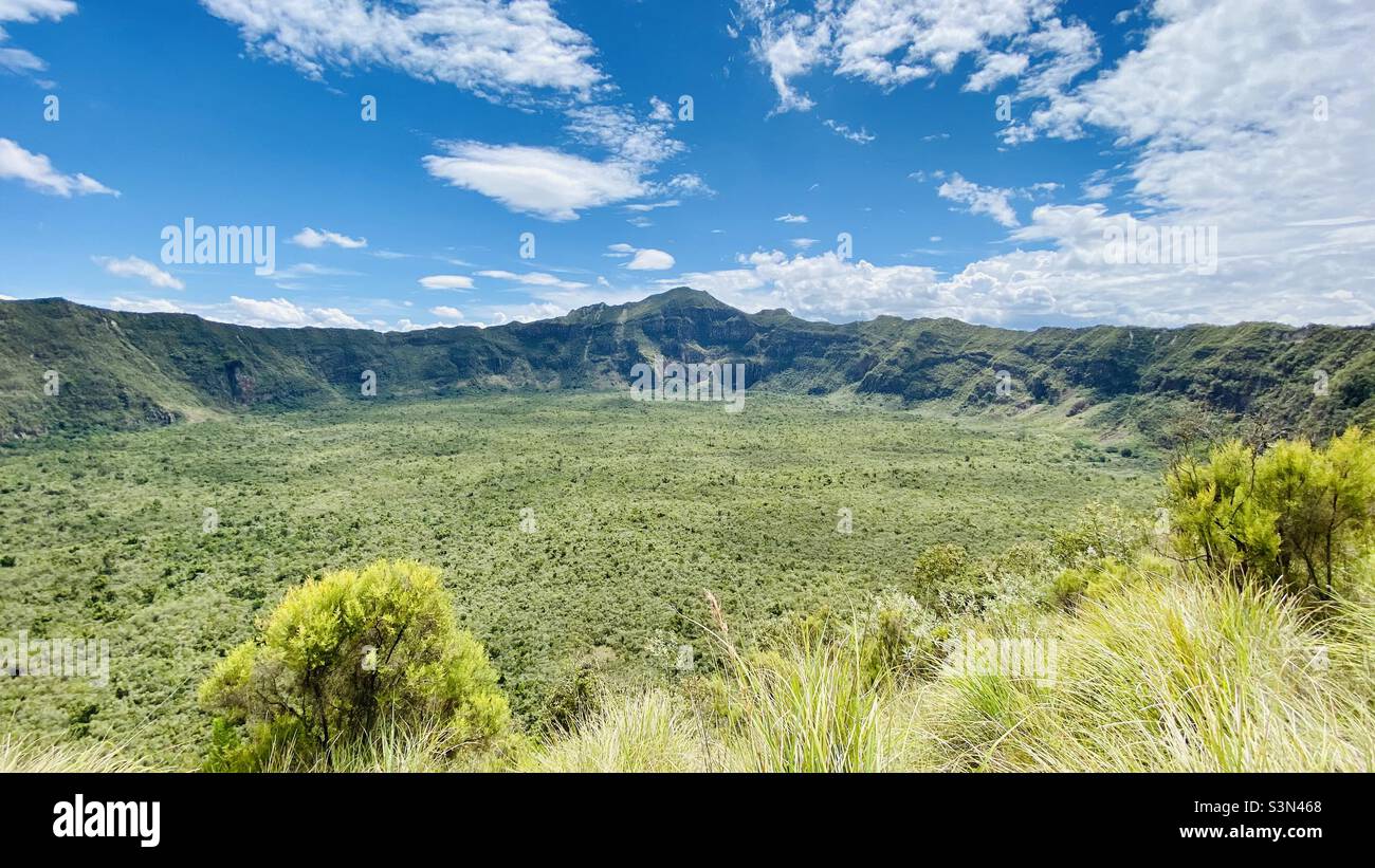 Mount longonot rift valley hi-res stock photography and images - Alamy