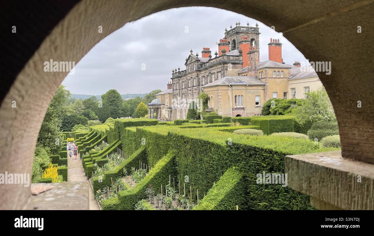 Biddulph grange garden hi-res stock photography and images - Alamy