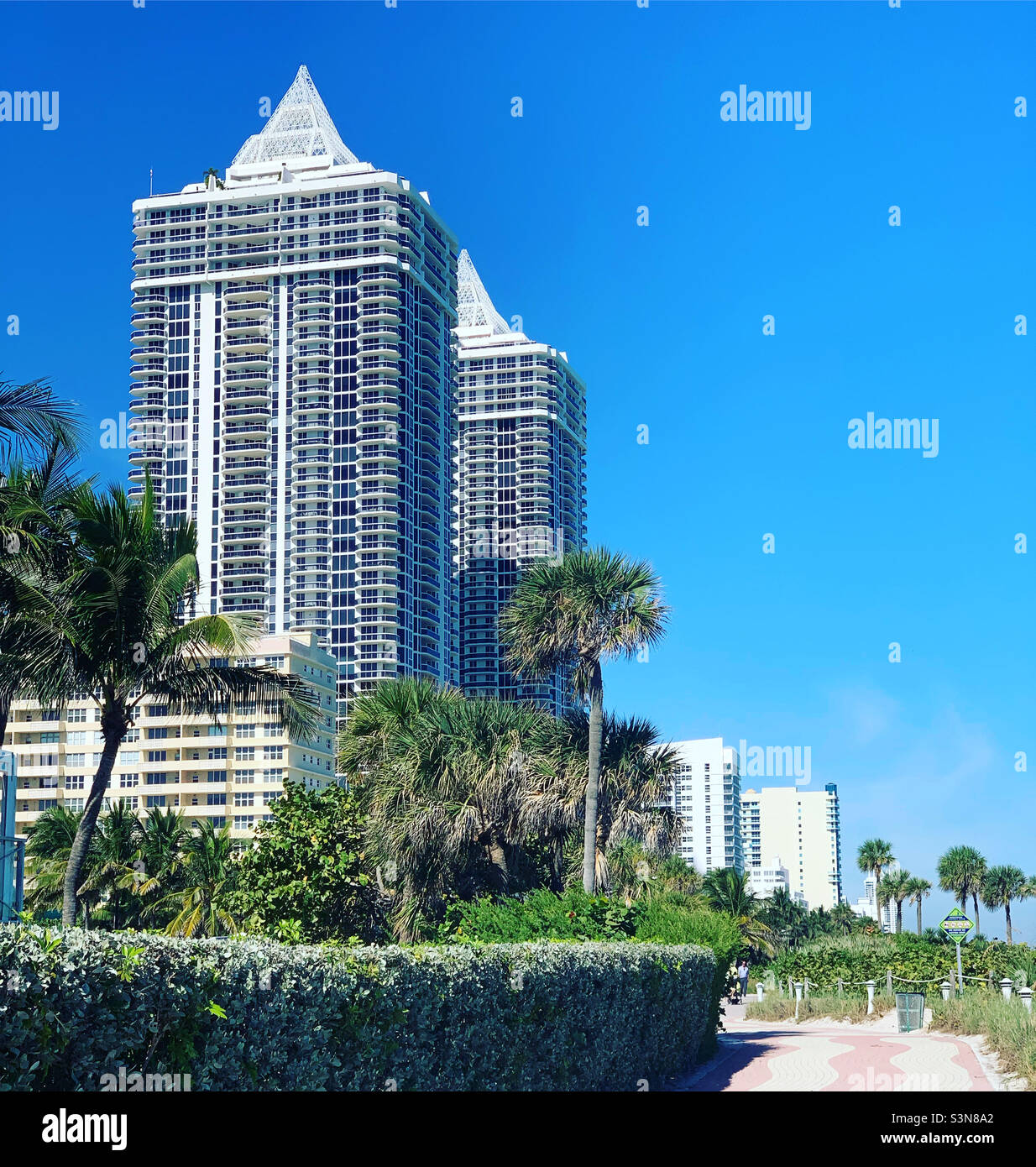 Mid beach miami beach hi-res stock photography and images - Alamy