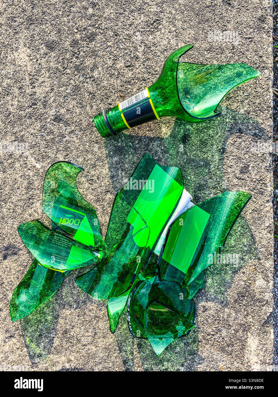 Broken glass bottle hi-res stock photography and images - Alamy