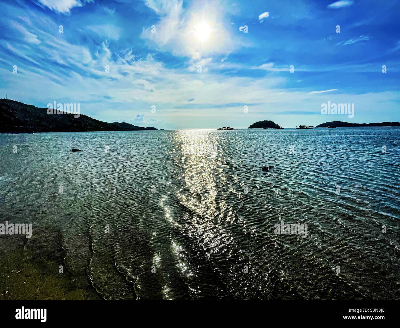 Midnight waves hi-res stock photography and images - Alamy